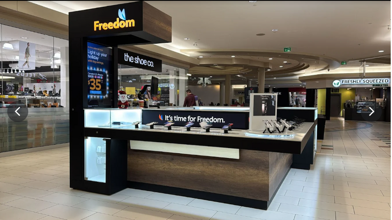 📱 iPhone 17 Series – Available Now at Freedom Mobile Sandhu Computers ...
